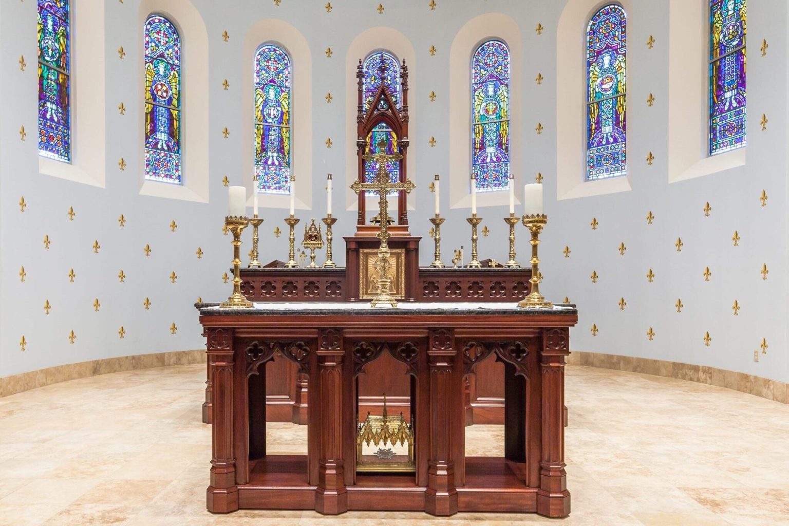 6 Types of Altar Tables | New Holland Church Furniture